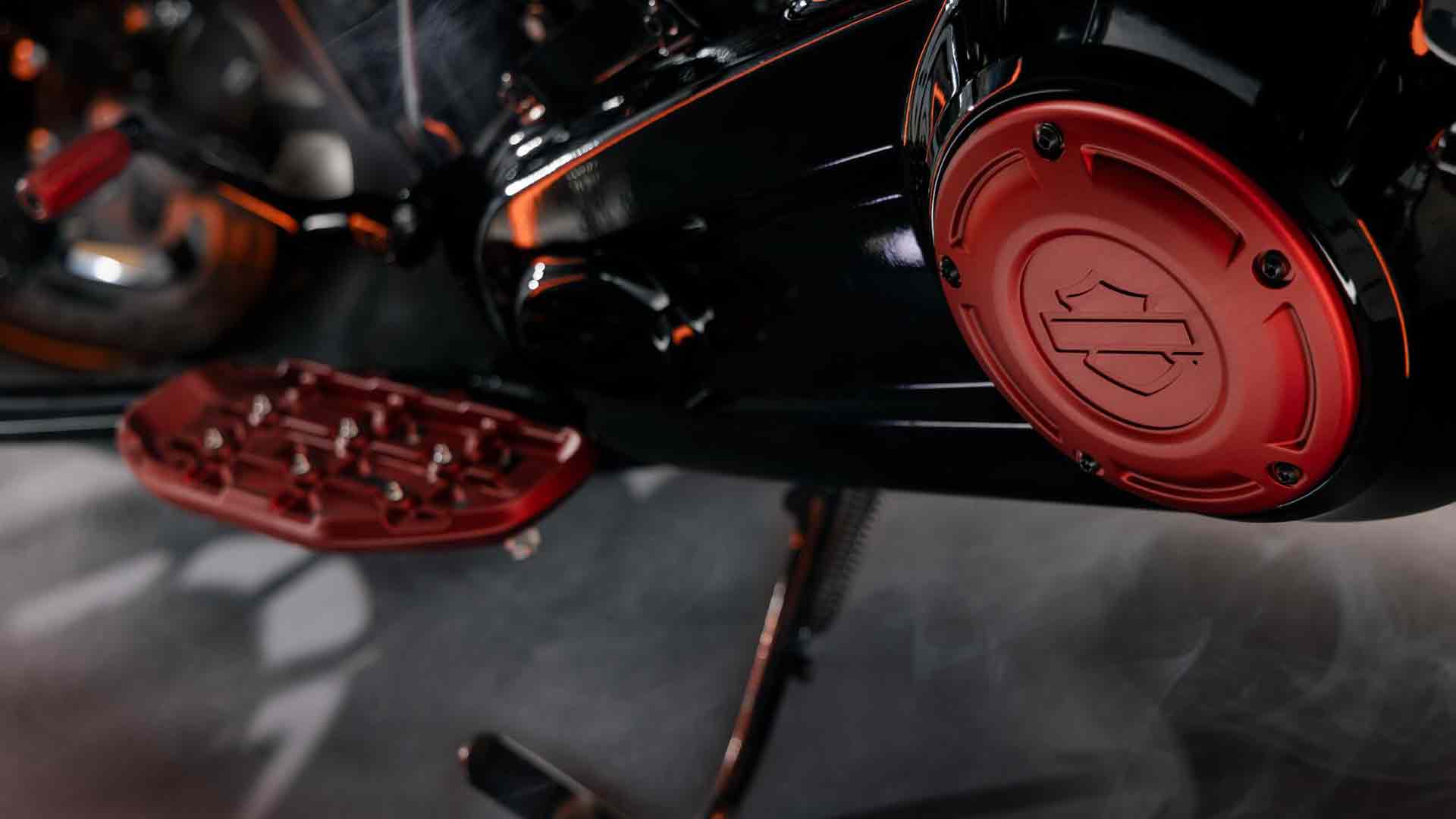 Motorcycle Parts & Accessories | Harley-Davidson UK