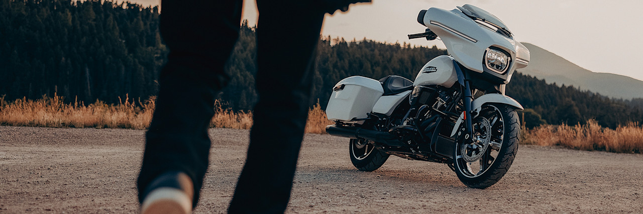 Explore all Motorcycles | Harley-Davidson CA