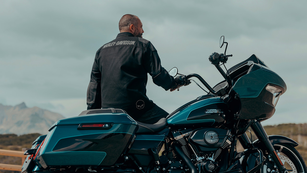 2026 Road Glide Motorcycle | Harley-Davidson USA