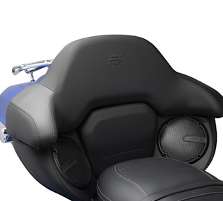 Grand Tour-Pak Backrest Pad - Smooth | Harley-Davidson CA