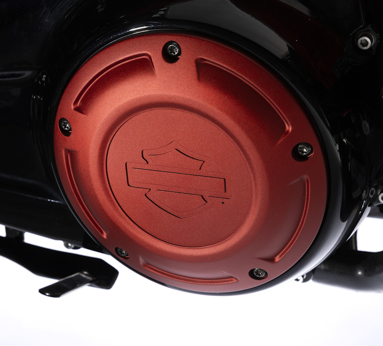 Redline Derby Cover | Harley-Davidson USA