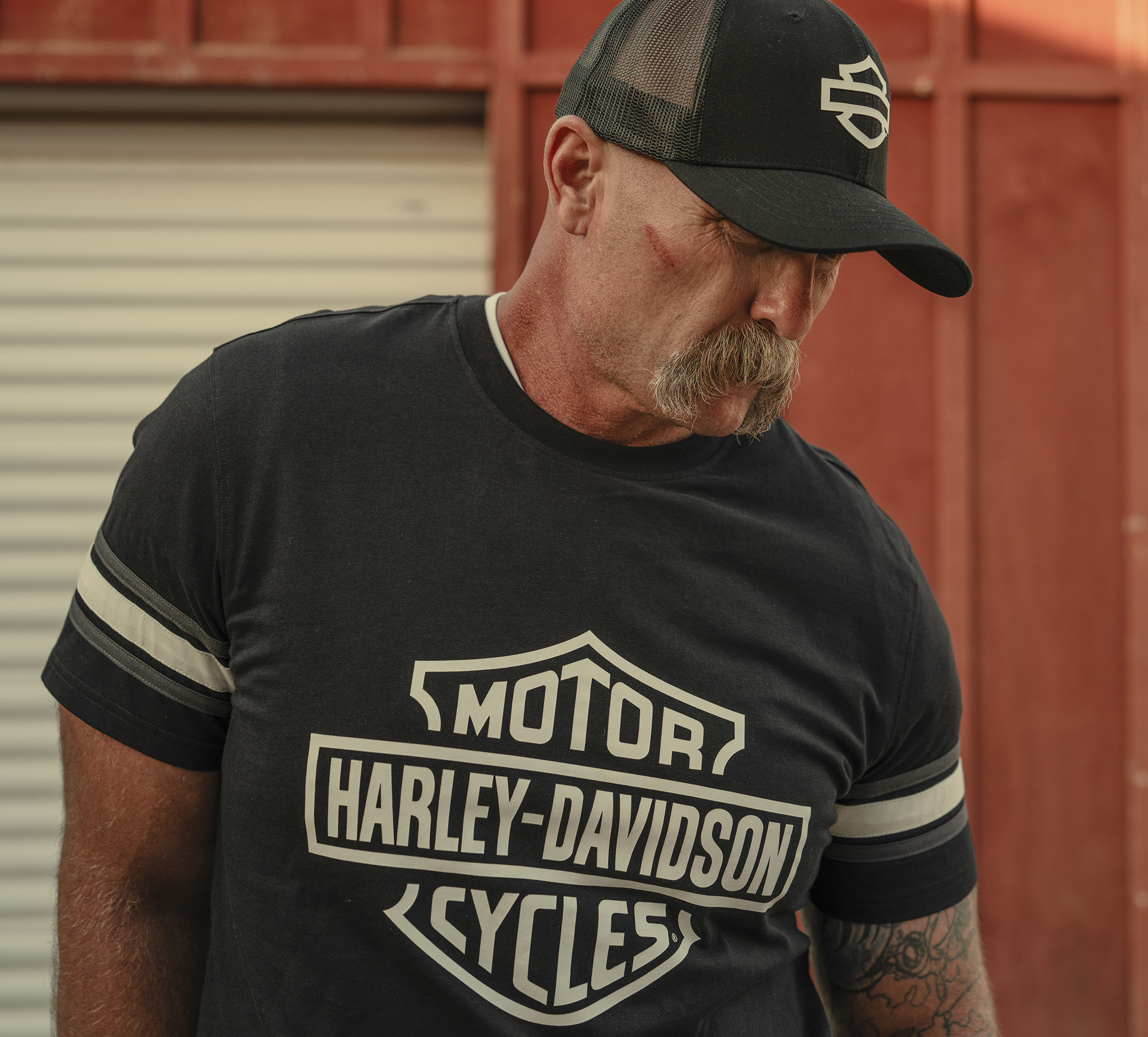 Men's H-D Essential Sleeve Stripe '03 Tee | Harley-Davidson APAC