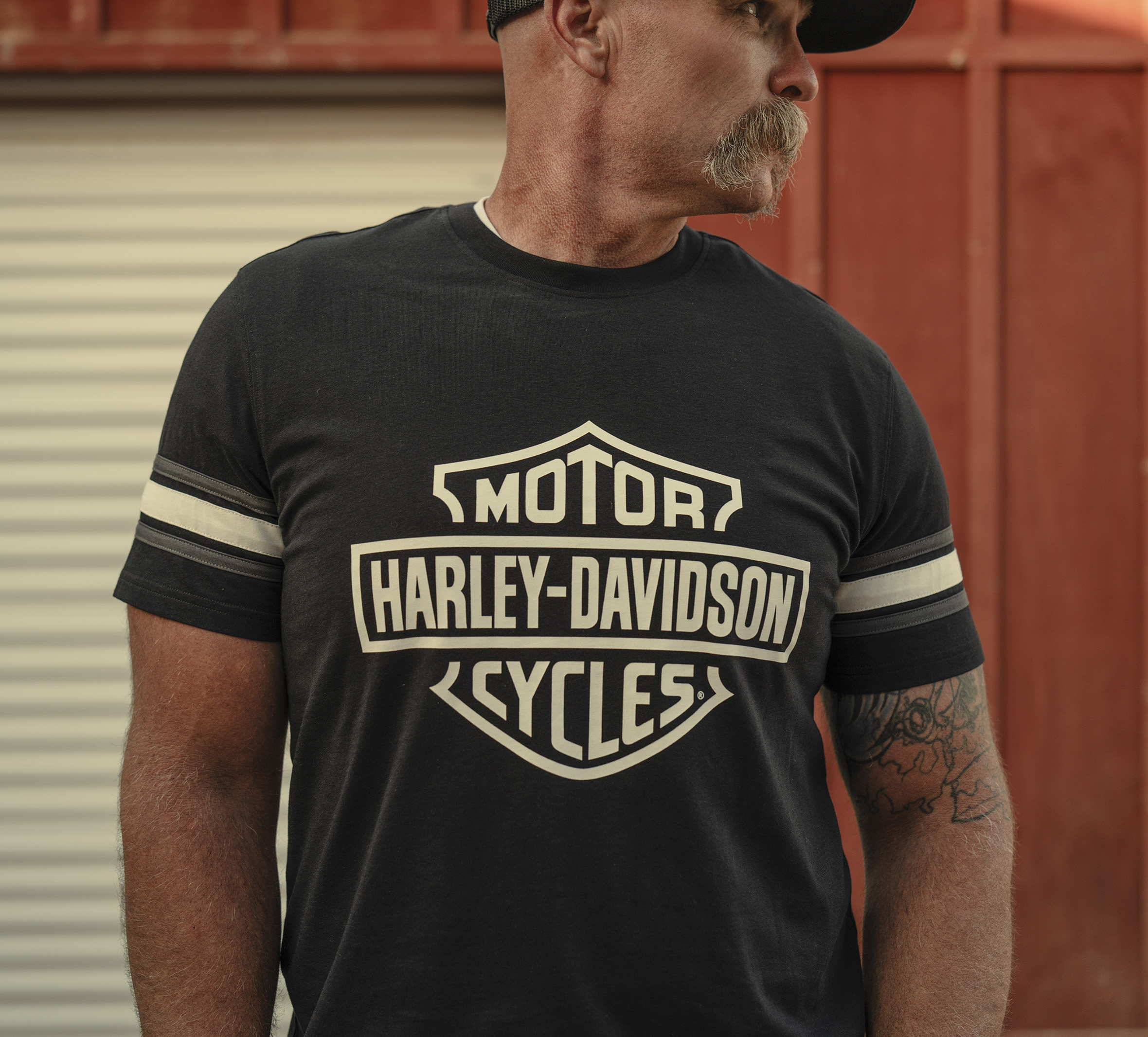 Men's H-D Essential Sleeve Stripe '03 Tee | Harley-Davidson NZ